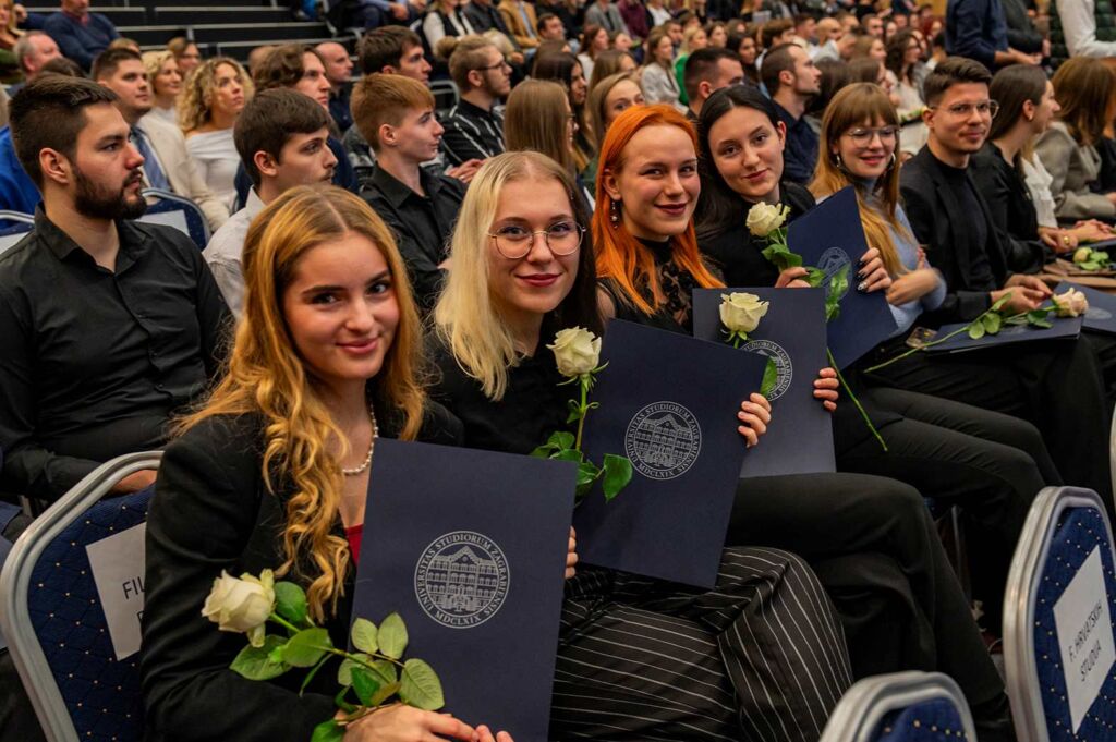 Natječaj za dodjelu Rektorove nagrade - Akademski