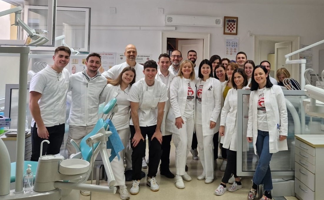 Pregledi za rano otkrivanje oralnog karcinoma - Akademski